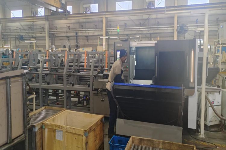 Full Automatic Pipe Cutting Machine Working in Mexico SJ-PC10115 ...